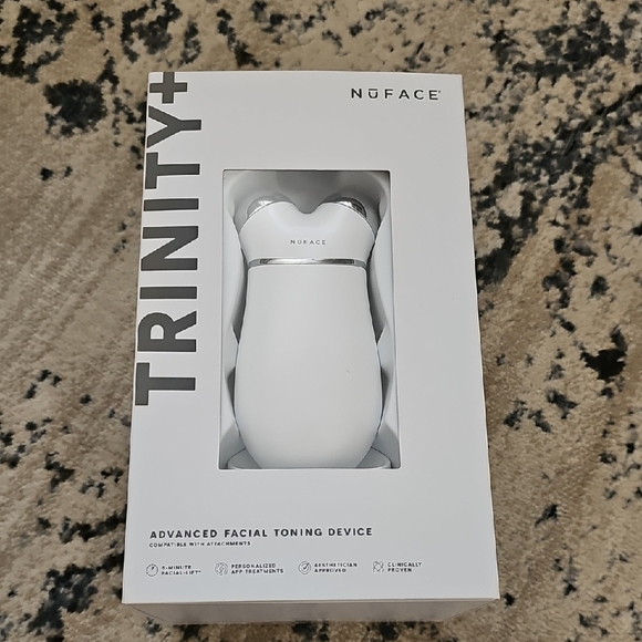 NuFace | Skincare | Nuface Trinity Facial Toning Device Silver And ...